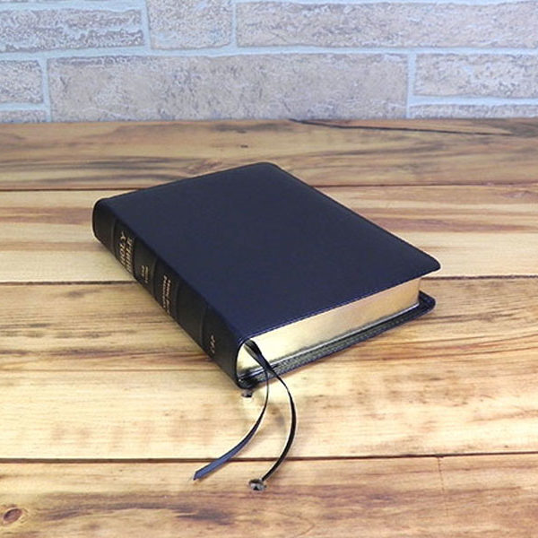 Bibles | Church Bible Publishers